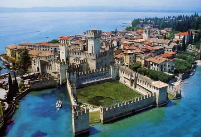 Top 8 Charming Towns in ITALY you Need to Visit | This is Italy | Page 6