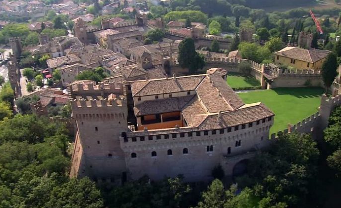 10 Best Old Medieval Towns in Italy - Page 3