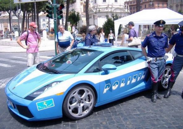 Italian Police Get New Superfast Lamborghini | This is Italy