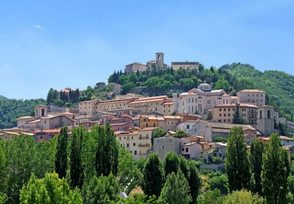 10 Most Beautiful Italian Villages to Visit - Page 8