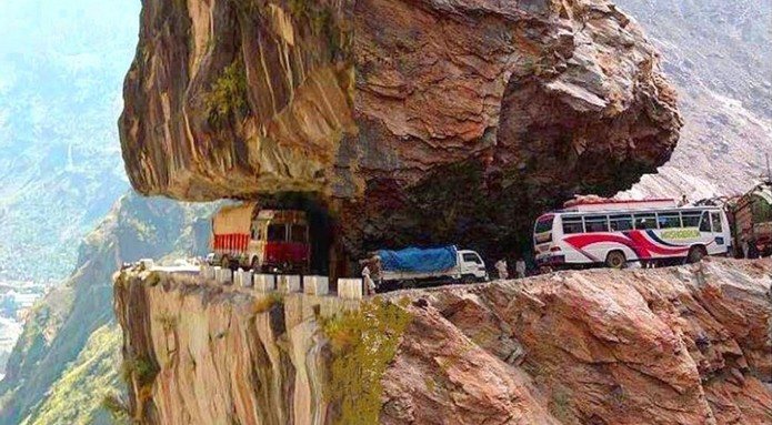 10 Most Dangerous Tourist Places in the World | This is Italy | Page 7