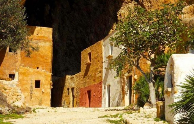 Grotta Mangiapane: The Italian Village Set Inside a Cave | This is Italy