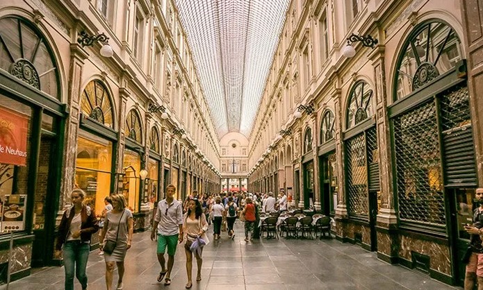 Top 10 Famous Shopping Streets in Italy | This is Italy | Page 10