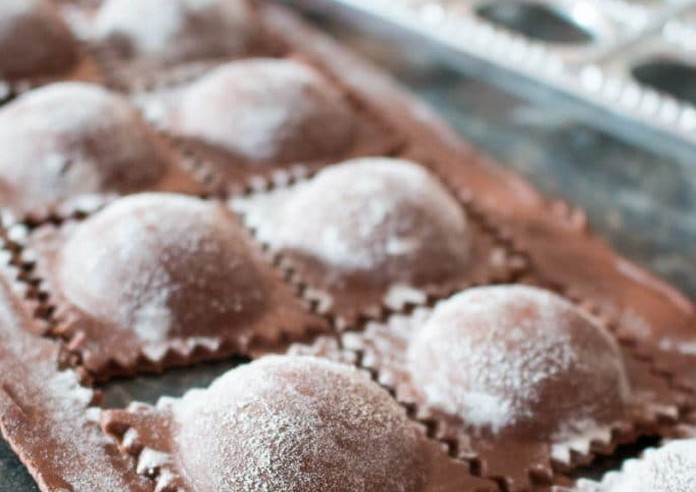 Chocolate Ravioli with raspberry Sauce (recipe+Photos) | This is Italy ...