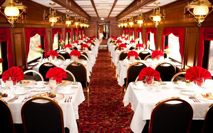 Top 8 Magical Polar Express Christmas Trains | This is Italy | Page 6