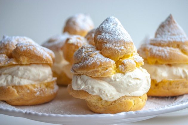 Sicilian Cream Puffs recipe ~ (TESTA DI TURCO) | This is Italy