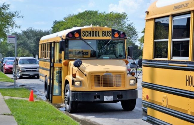 Driver hijacks School Bus in Italy, with 51 Children & sets it on Fire ...
