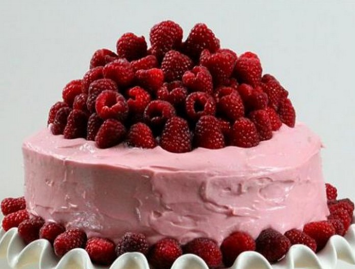 Limoncello Cake with Lemon Curd & Raspberry Cream Cheese Frosting ...