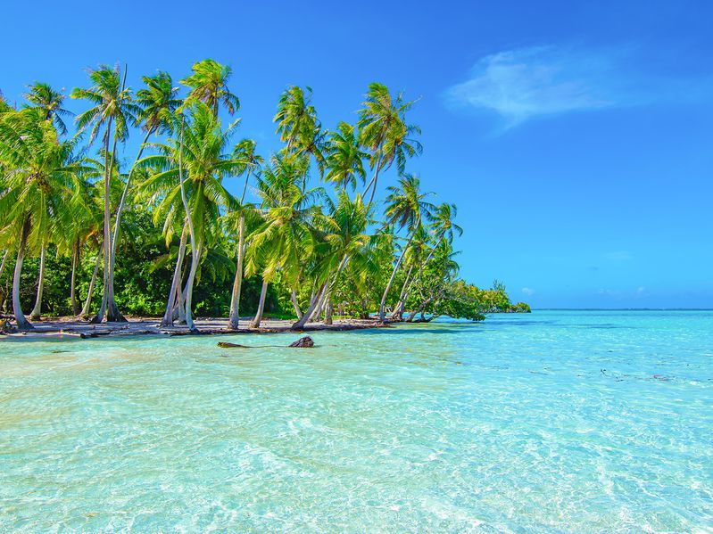 Top 10 Bluest Beaches In The World | This is Italy